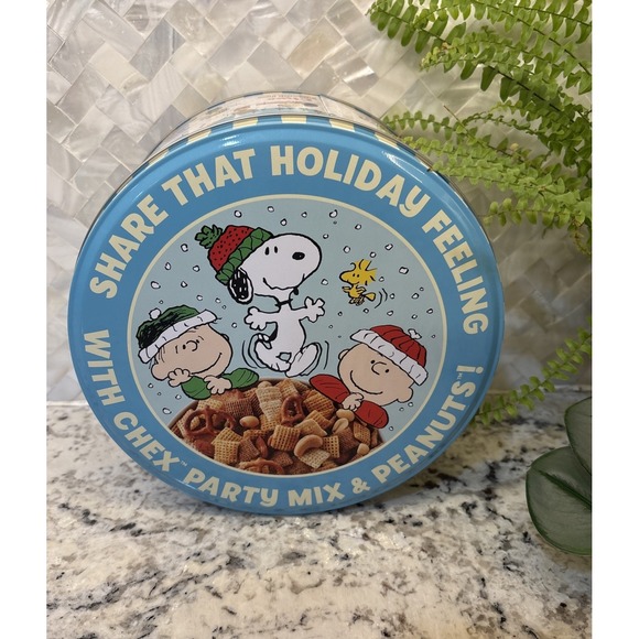 Holiday | New Peanuts Chex Party Mix Holiday Tinrecipeseasoning Snoopy ...